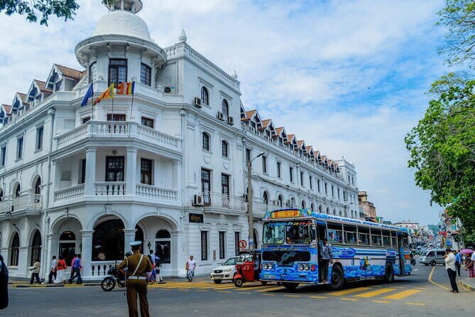 Colombo to Kandy Day Tour - Detailed Breakdown of the Itinerary