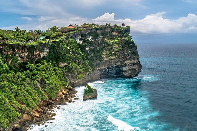 Colossal Culture : GWK Statue, Uluwatu Temple & Sunset - The Practical Side