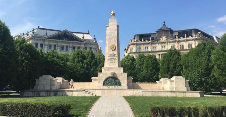 Communist Budapest Private Walking Tour - What Youll Learn and Experience