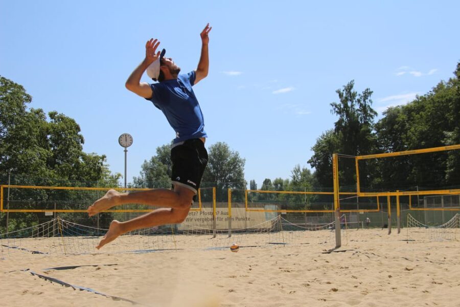 Constance: Beach volleyball course for lido players - Why This Experience Works for Different Travelers
