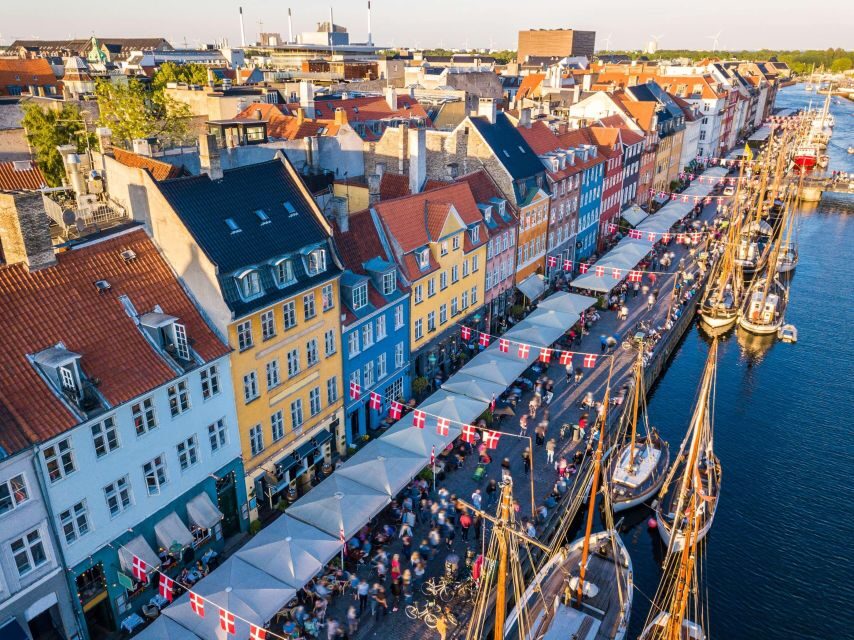 Copenhagen Old Town, Nyhavn, Canal Walking Tour & Christiana - A Closer Look at the Itinerary