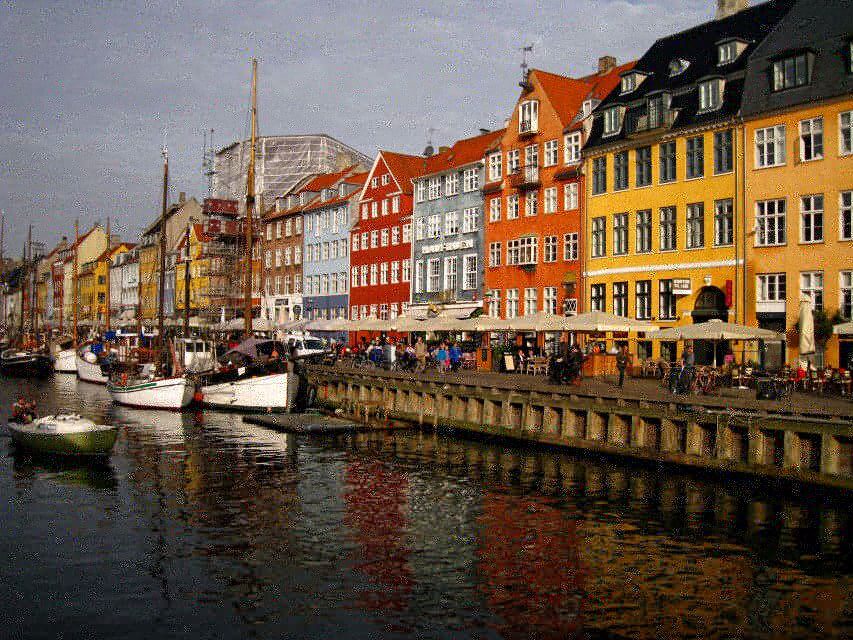 Copenhagen Welcome Tour: Private Tour with a Local - Highlighted Attractions and Hidden Gems
