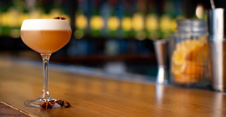 Cork: Jameson Cocktail Making Class at Midleton Distillery - Who Will Love This Experience?