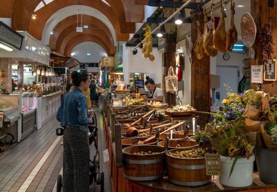 Cork's Flavorful Footsteps: A Walking Food Adventure - What’s Included and How it Adds Value