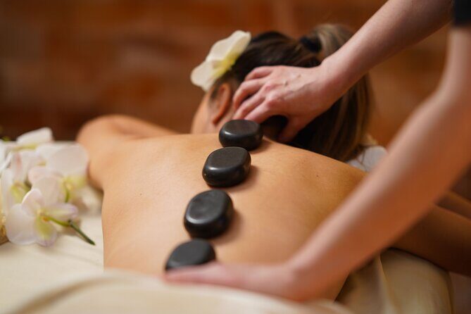 Couples Hot Stone Massage and Halotherapy in Las Vegas - Who Will Appreciate This Experience?