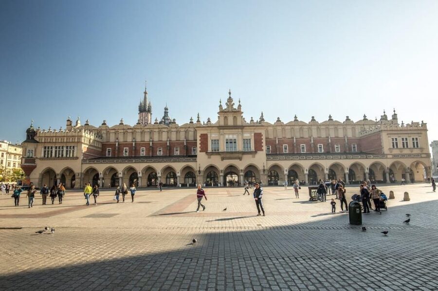 Cracow: Old Town by Golf Cart, Wawel, and Underground Museum - Who This Tour Is Best For