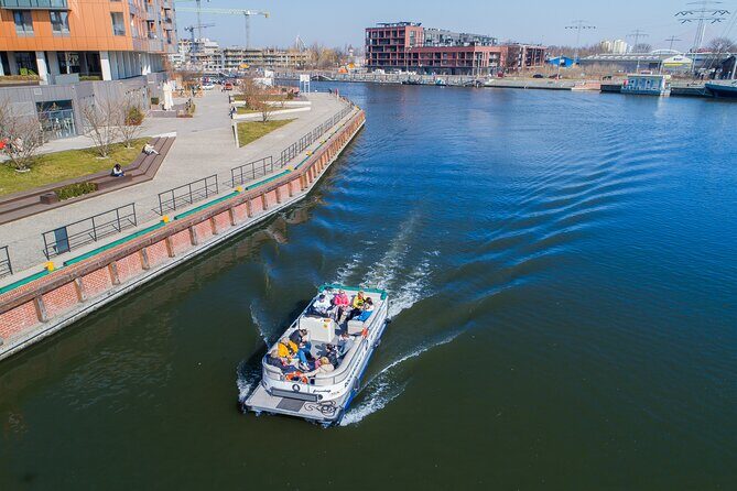 Cruises on the Motlawa River by a luxury catamaran - Gdask from the water side - Who Will Love This Cruise?