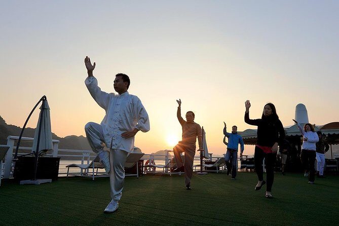 Cruising Halong Bay - Lan Ha Bay 2 Days on boat - Cabin with balcony - Analyzing the Cost and Value
