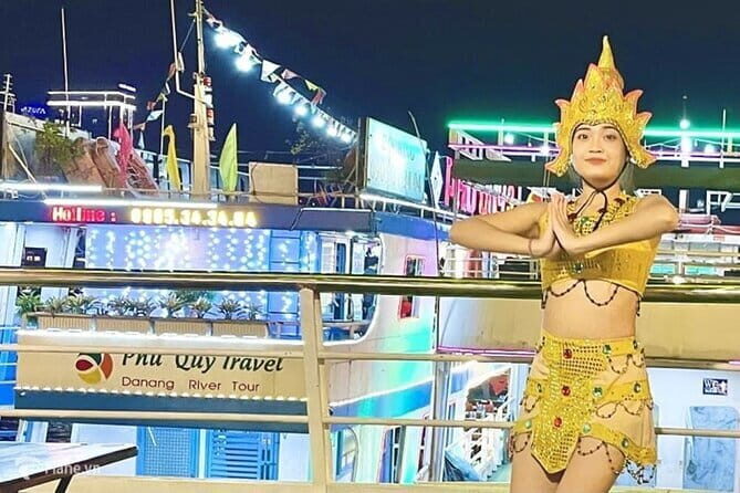 Da Nang: Han River Cruise by Night with Dance Performance - What to Expect on the Da Nang Han River Night Cruise
