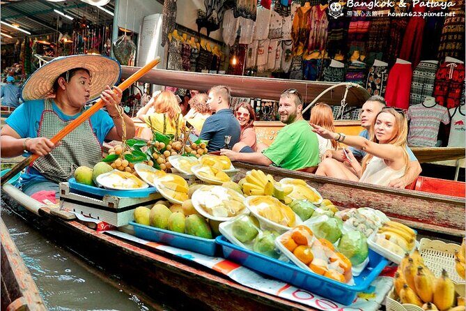 Damnoen Saduak Floating Market & Bangkok temple Private Tour with English Guide - A Detailed Look at What Makes This Tour Special
