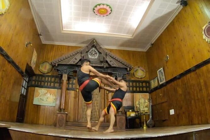 Day Tour in Alleppey and Cochin with Backwater Cruise and Beach - The Sum Up