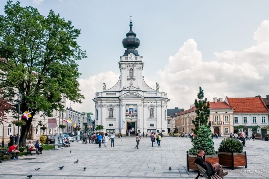 Day Tour: Traces of Pope John Paul II near Krakow - Is It Worth the Price?