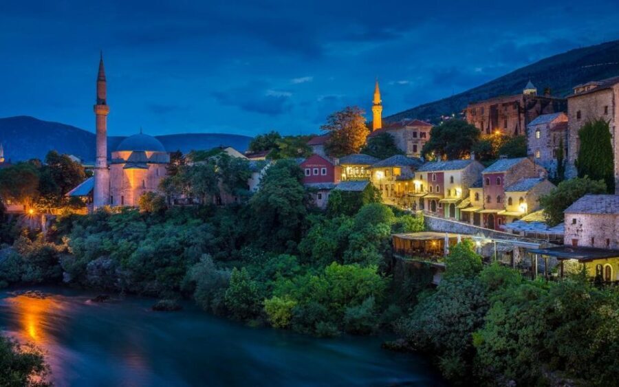 Day Trip From Dubrovnik: Mostar & Kravice Waterfalls - Transportation & Practicalities