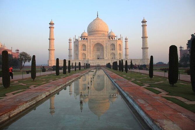Day Trip to Taj Mahal and Agra from Kolkata with Both Side Commercial Flights - Practicalities and Considerations