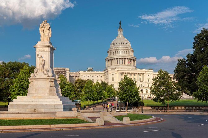 DC Monuments & Memorials Guided Minibus City Tour - The Transportation and Guide Experience