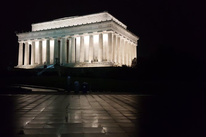DC Smartphone Photo Safari at Night - Who Should Consider This Tour?
