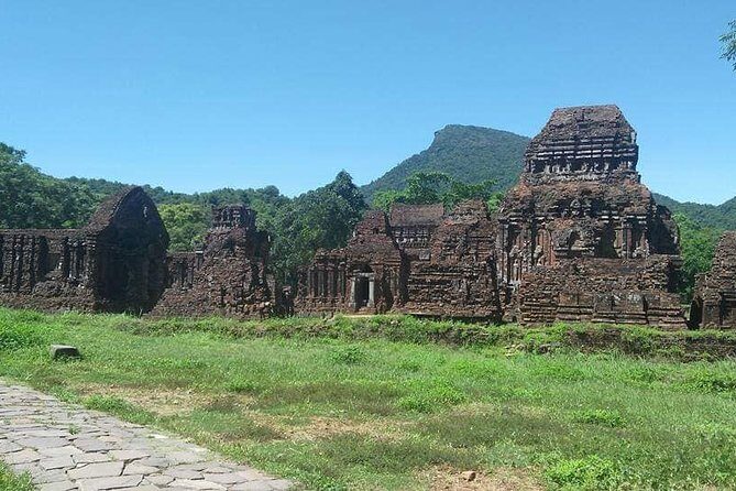 DCAR Limousine for Rent in Da Nang & Hoi An City ( 8-9 Hours) - FAQ