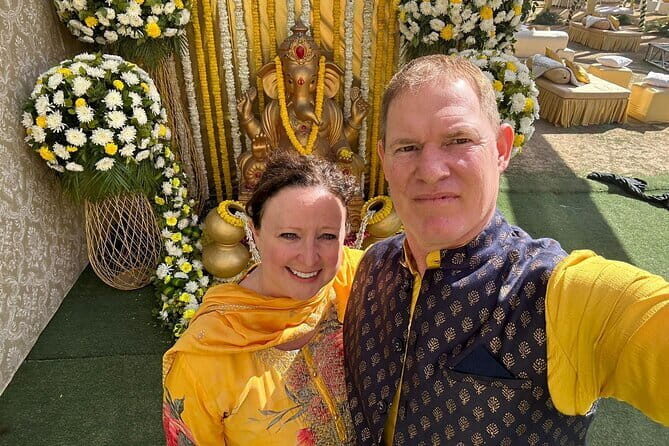 Delhi : Wedding Shopping Tour with Female Guide - What Makes This Tour Stand Out?
