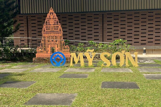 Deluxe Small Group Tour: My Son Holyland & Hoi An River Cruise - Who Will Love This Tour?