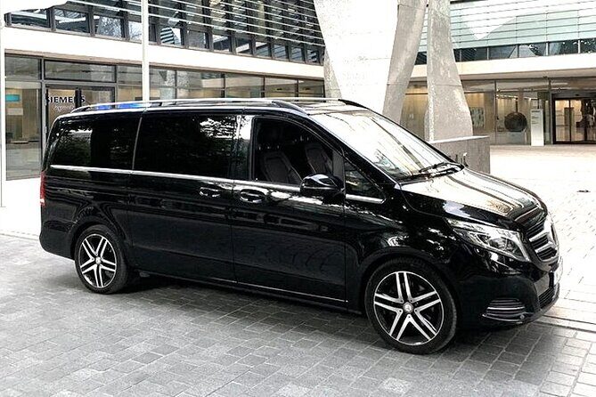Departure Private Transfer: Washington to Dulles Airport IAD in Luxury Van - The Sum Up