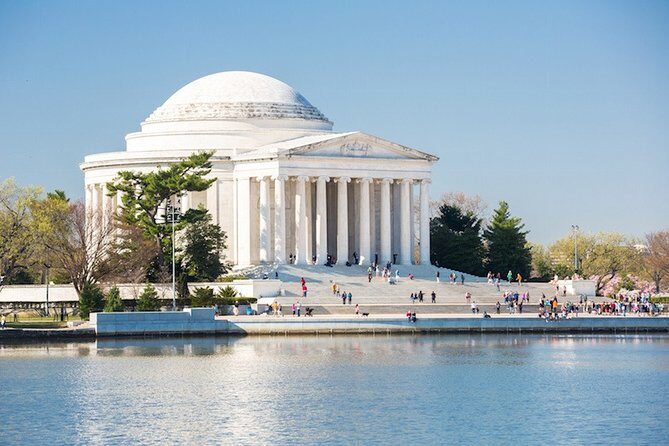 Departure Private Transfer: Washington to National Airport DCA in Luxury Van - The Experience of the Transfer