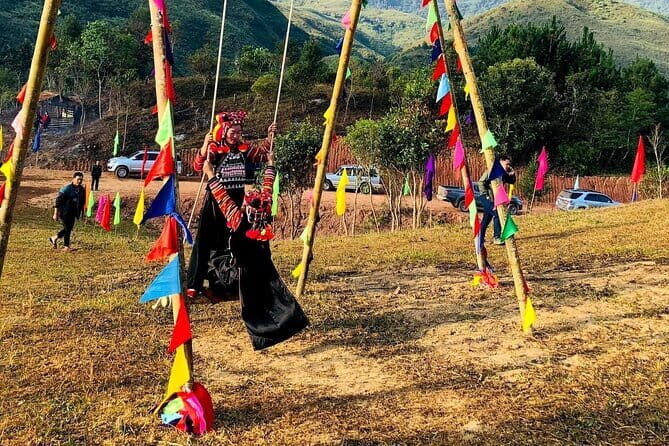 Dien Bien Phu Package Tour 5 Days 4 Nights By Jeep Car - Day 2: Exploring Muong Cha, Na Su, and Local Culture