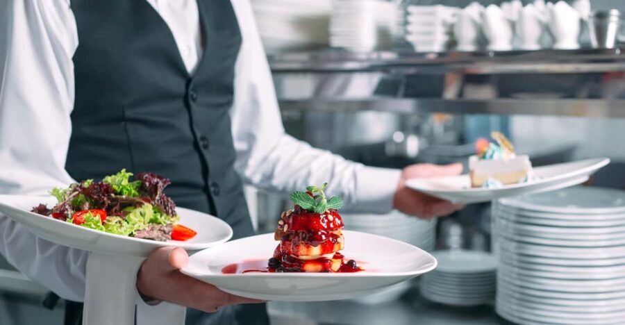Dinner for 2 : Restaurant am Schlosspark (Rosenstadt Putbus) - The Practicalities: Booking, Cost, and Considerations