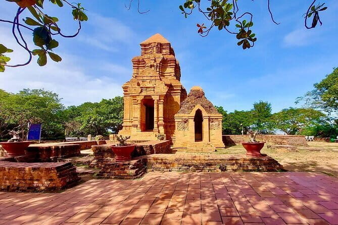Discover Phan Thiet City & Ta Cu Mountain's Beauty with Cable Car - What Travelers Are Saying