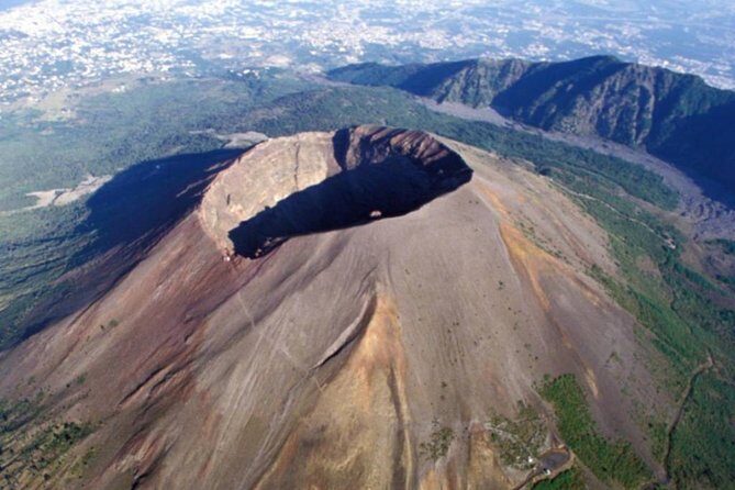 Discovering the Vesuvius - VIP tour / Small group - Authentic Experiences and Real Traveler Feedback