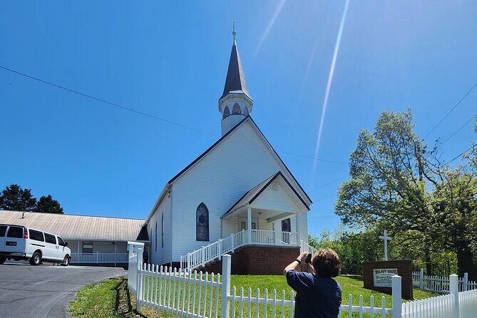 Dolly's, Smoky Mtn, Bush's Bean, Sevierville, Dandridge-Dam Tour - Who Is This Tour Best For?
