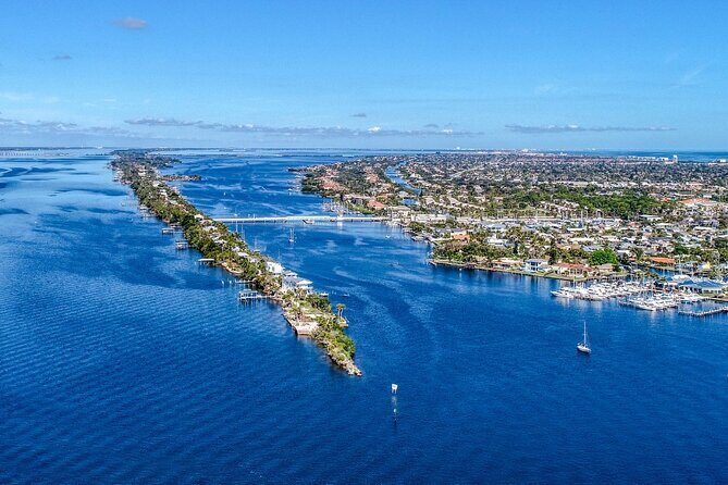Dolphin and Manatee River Cruise Melbourne, Fl. Tour Time 1030 - Practical Details