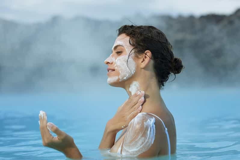 Door to Door Private Blue Lagoon Transfer - What to Expect on the Day