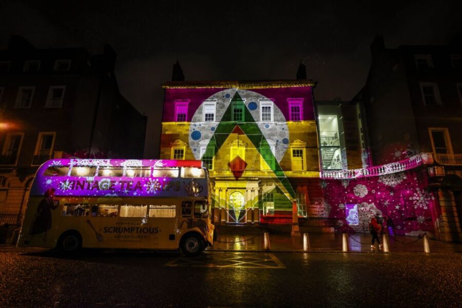 Dublin: Christmas Lights Festive Bus Tour with Afternoon Tea - Authentic Insights from Reviewers