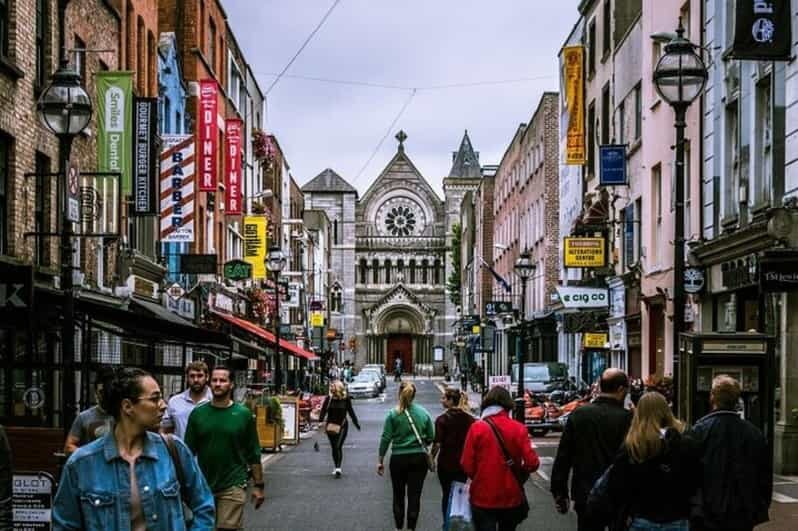 Dublin: Highlights and Hidden Gems Walking Tour - A Closer Look at the Tour Experience