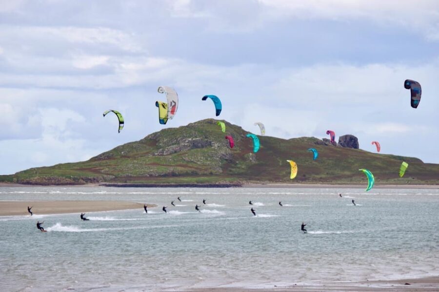 Dublin: Kitesurfing Lesson - Learning the Basics: What You Can Expect