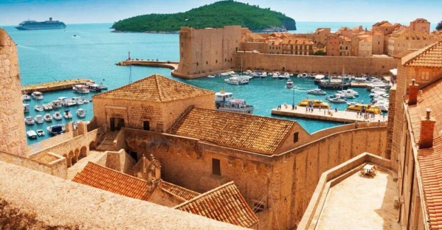 Dubrovnik: Old Town and City Walls Guided Walking Tour - What makes the City Walls special?