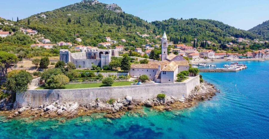Dubrovnik:Elaphiti Islands and caves Private Speedboat Tour - What Makes This Tour Stand Out?