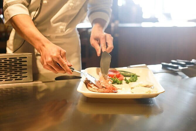 Eat Like a Local in Tokyo Walking Tour with Local Expert Guide - Exploring the Itinerary