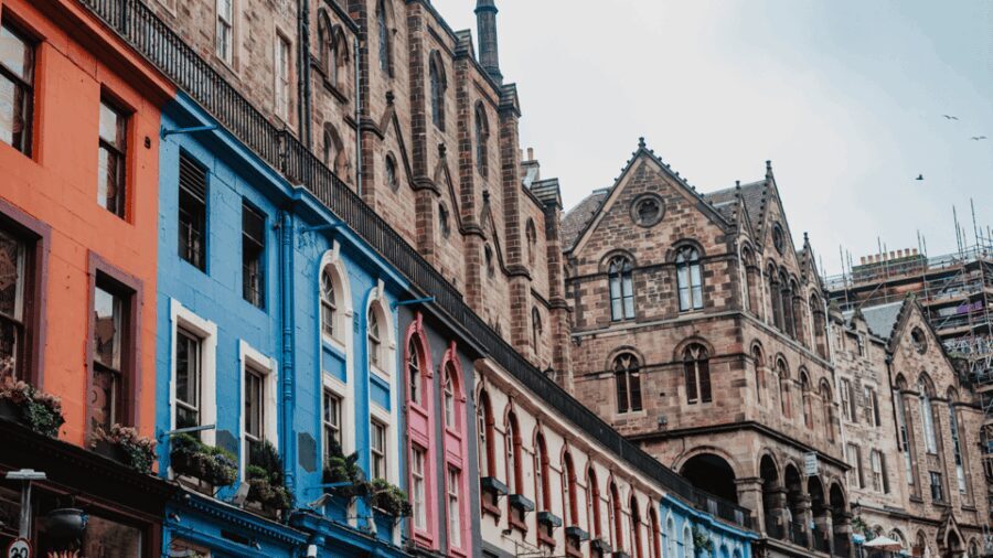 Edinburgh: Discover Edinburgh's Old Town Walking Tour - Who Is This Tour Best For?