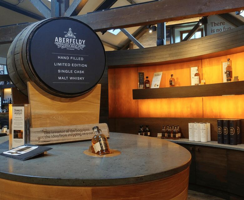 Edinburgh: Private Luxury Whisky Experience with Tastings - Analyzing the Cost and Value
