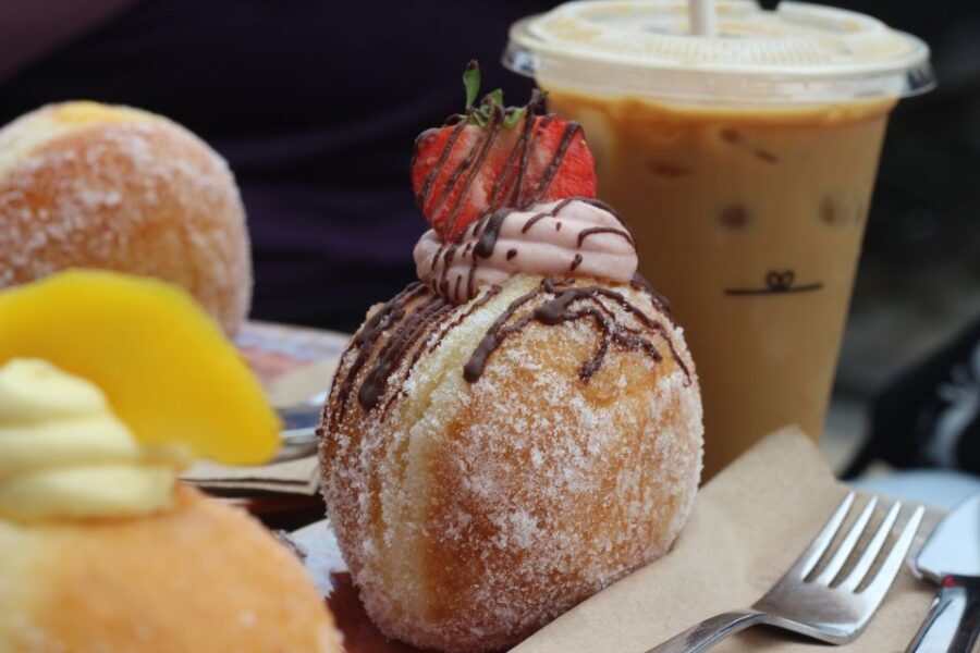 Edinburgh: Royal Mile Donut Tour with Donut Tastings - Who Should Consider This Tour?
