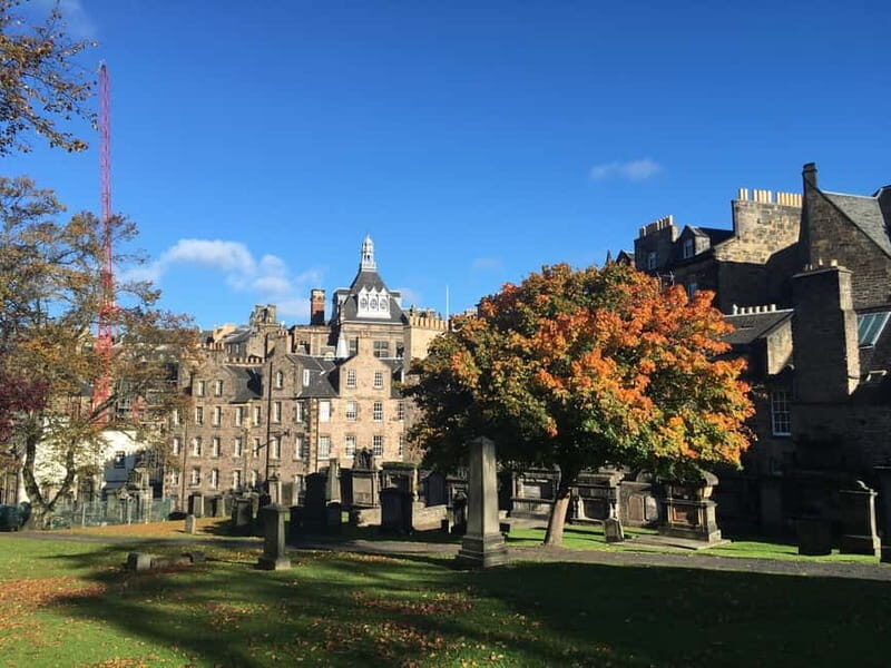Edinburgh's must-see attractions: walking tour in French - In-Depth Look at the Itinerary