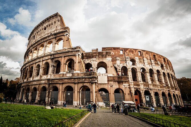 Entrance to the Colosseum, Roman Forum and Palatine Hill - Who Will Love This Tour?