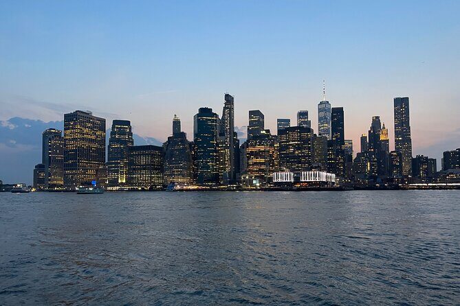 Evening Experience with Views and Drinks from Manhattan to Brooklyn - A Journey Through the Evening: What to Expect