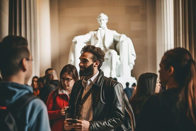 Evening Guided Tour of Washington DC's Most Inspiring Memorials - A Closer Look at the Itinerary