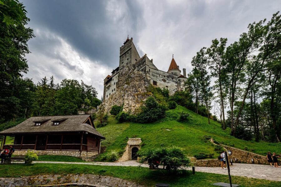 Exclusive 1-Day Minivan 8 : Draculas, Peles Castle & Brasov - What’s Included and What’s Not