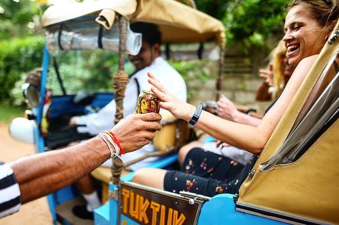 Exclusive : Colombo Sunset City Safari by TukTuk - The Itinerary in Detail