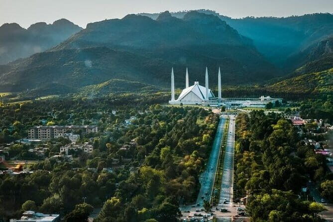 Exclusive Luxury Private Tour: Discover the Gems of Islamabad - Who Should Consider This Tour?