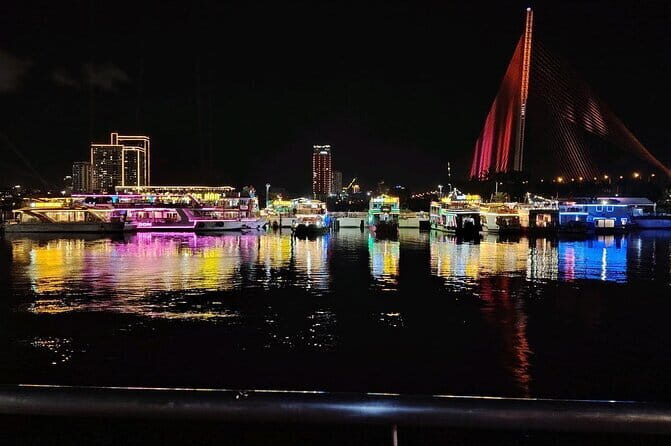 Experience Da Nang Han River Local Cruise by Night - The Experience in Detail