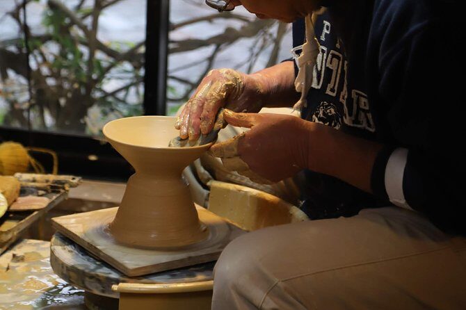 Experience Hasami Ware with professionals ~ '400 years history' and 'Modern daily use pottery' ~ - The Itinerary: A Closer Look